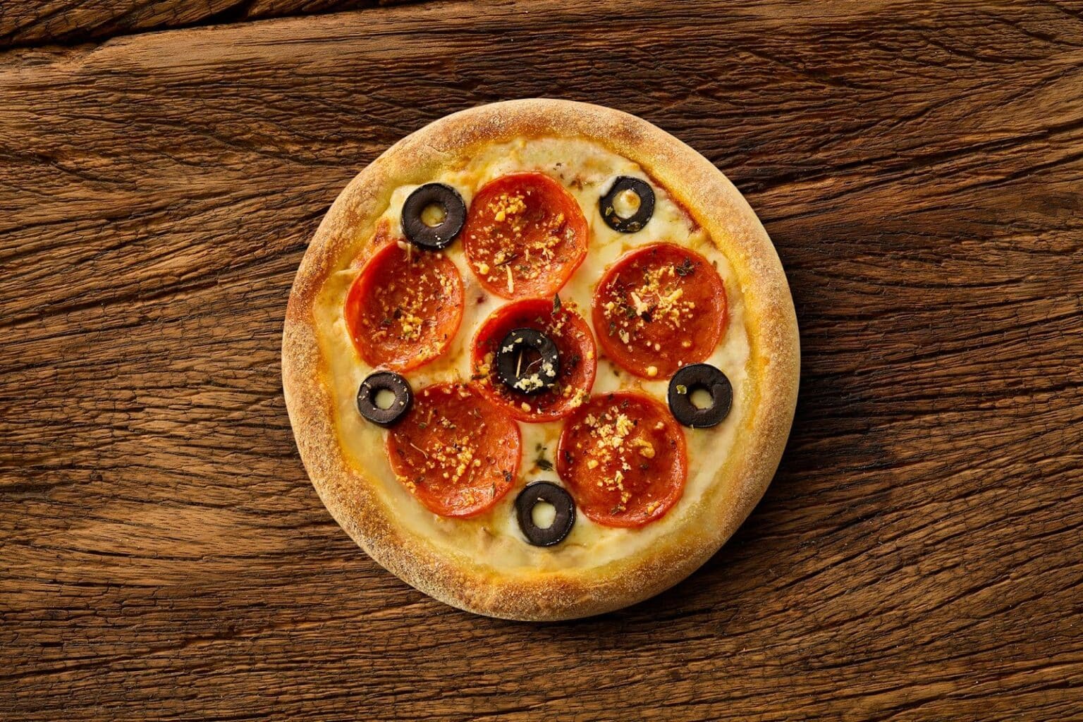 iFood cria pizzas exclusivas em parceria com Alok, Pabllo Vittar e ...