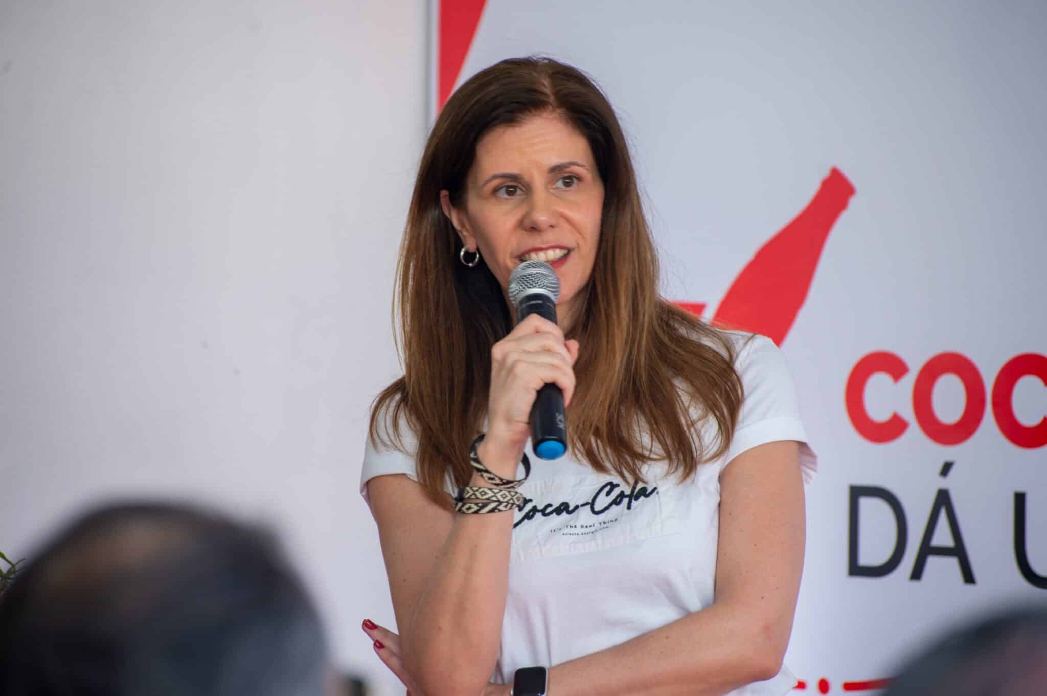 Coca-Cola lança projeto de empoderamento feminino em Parintins